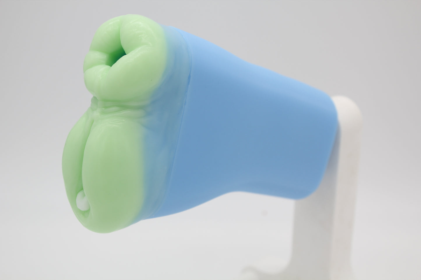 Ready to ship Magic Mint – AMI